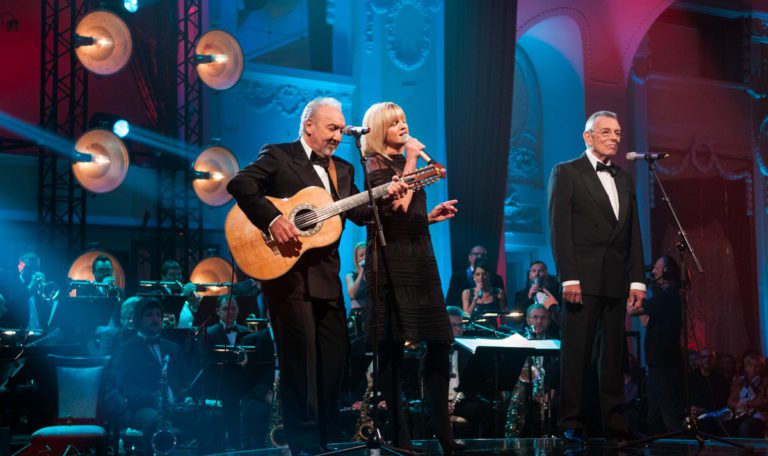 Stari hitovi u novom ruhu – RetrOpatijski festival | Grad Opatija